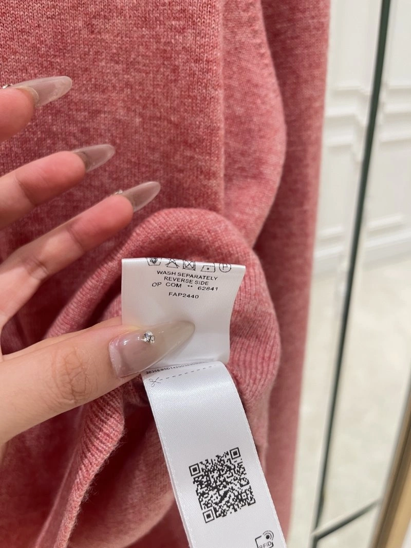 Precise copy Unclassified Brand Sweaters