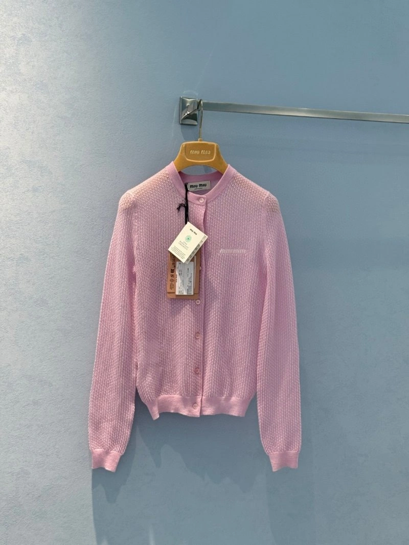 Top match Unclassified Brand Sweaters