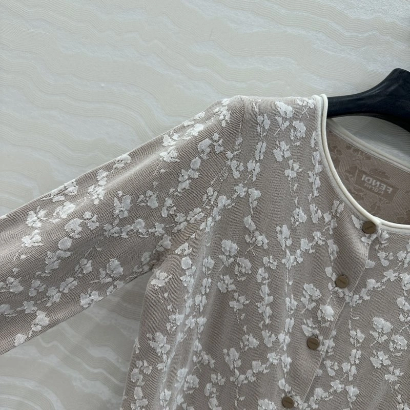 Economical Unclassified Brand Sweaters