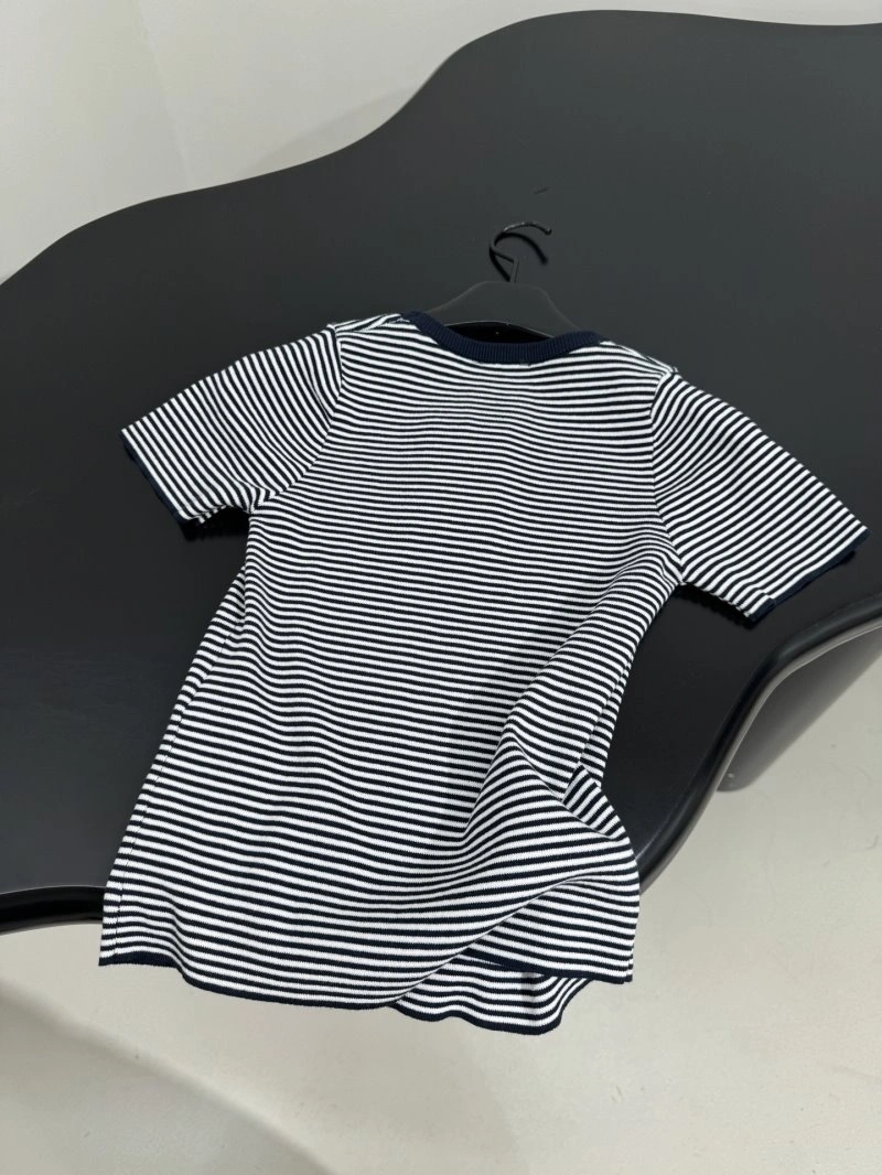 Precise copy Unclassified Brand Sweaters