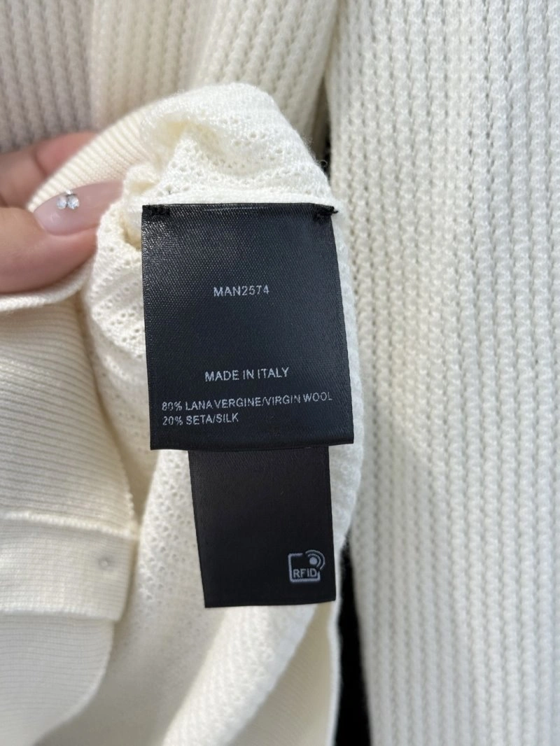 Real Unclassified Brand Sweaters