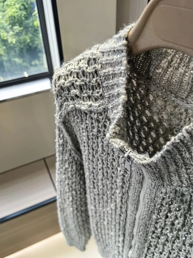 Cut-rate Unclassified Brand Sweaters