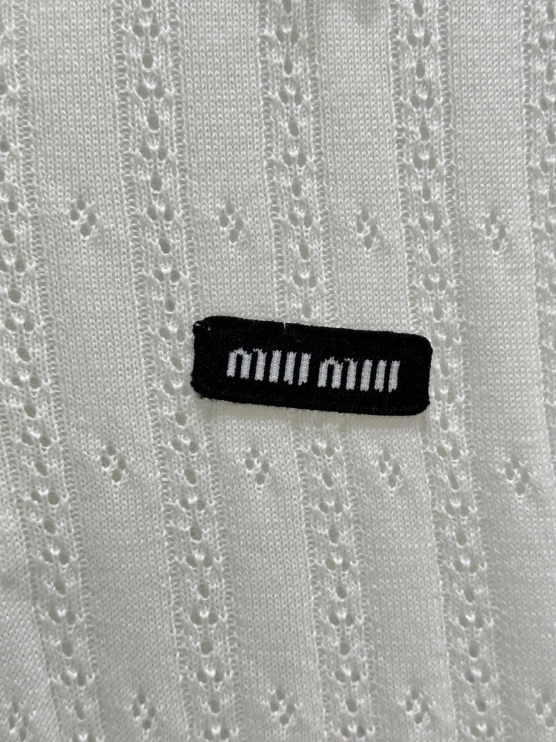 Inexpensive Unclassified Brand Sweaters