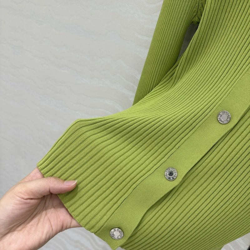 Accurate model Unclassified Brand Sweaters