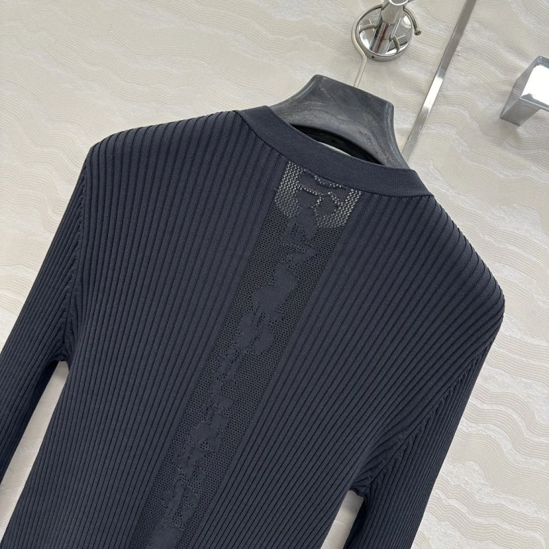 Exact replica Unclassified Brand Sweaters