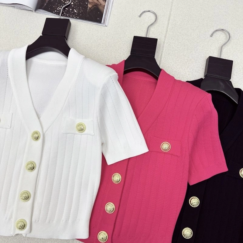 Brand-authenticated Unclassified Brand Sweaters