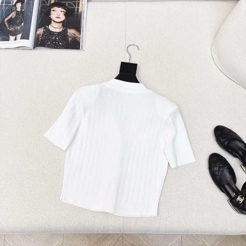 Brand-authenticated Unclassified Brand Sweaters