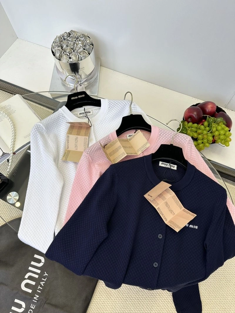 Unclassified Brand Sweaters