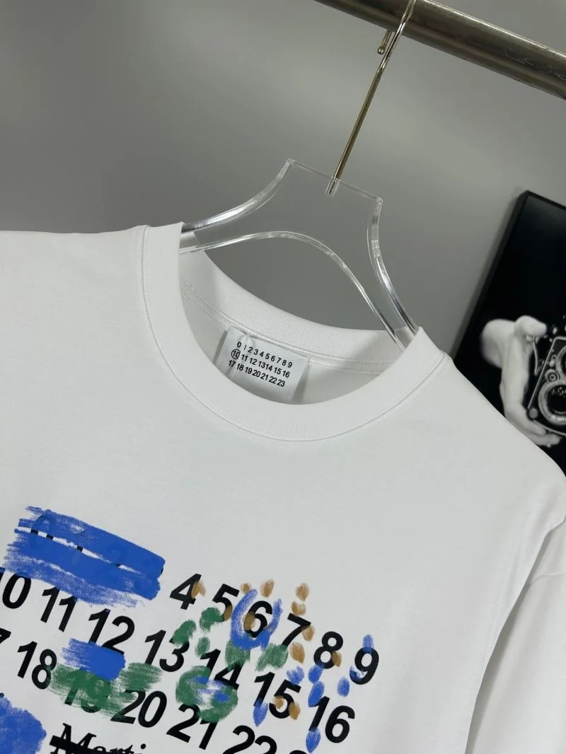 1:1 copy Unclassified Brand T-Shirts