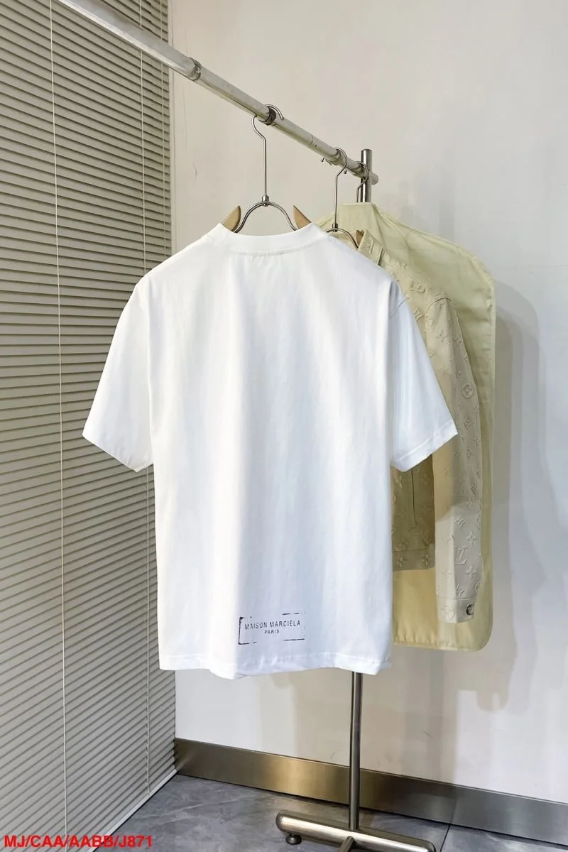 Original Unclassified Brand T-Shirts