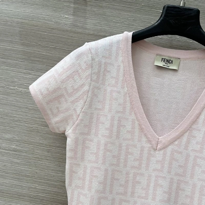 Discounted Unclassified Brand T-Shirts