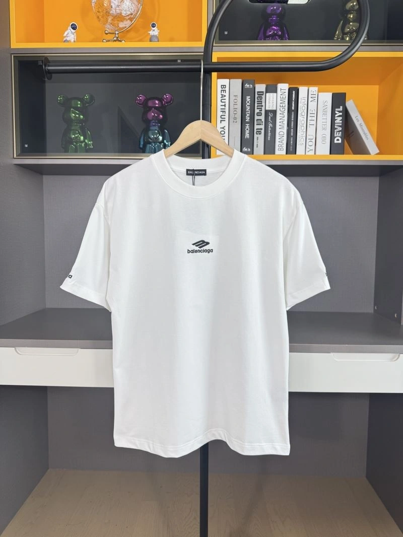 Unclassified Brand T-Shirts