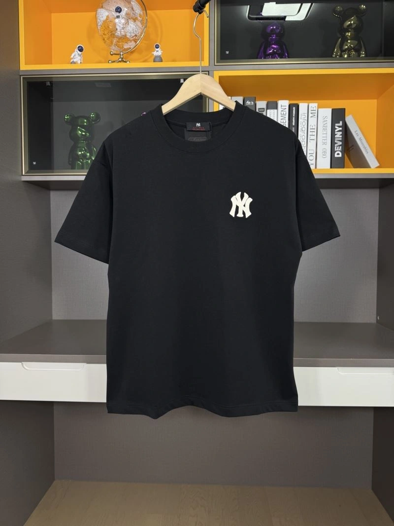 Unclassified Brand T-Shirts