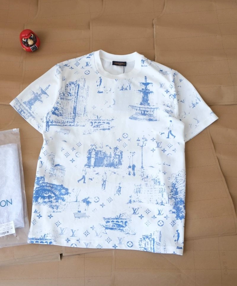 Unclassified Brand T-Shirts