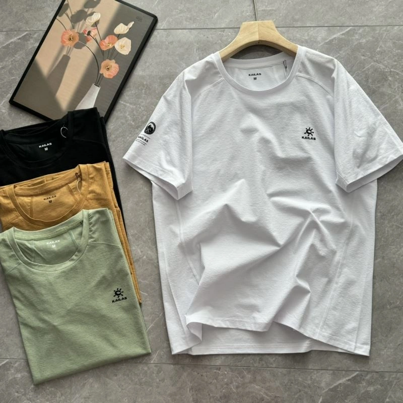 Unclassified Brand T-Shirts