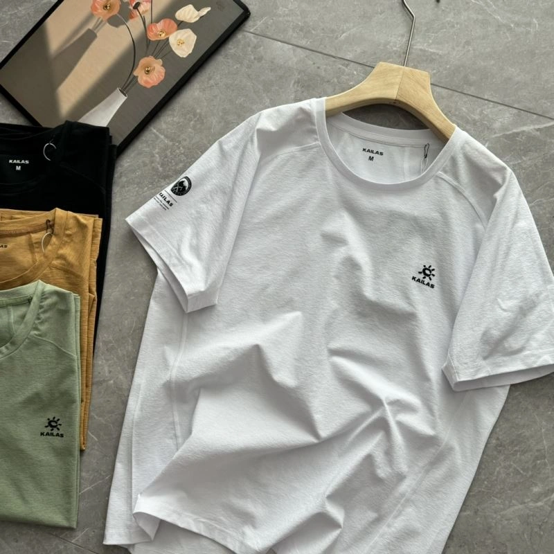 Original Unclassified Brand T-Shirts