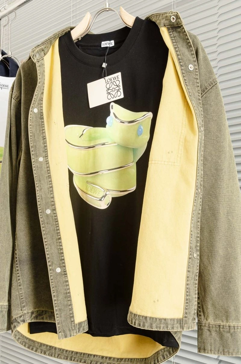 Precise copy Unclassified Brand T-Shirts