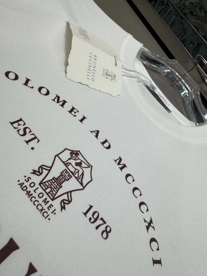 Economical Unclassified Brand T-Shirts