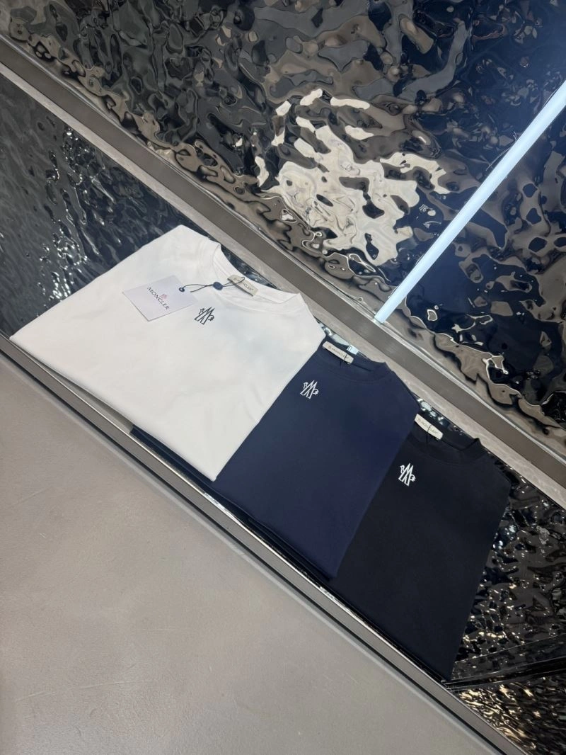 Top match Unclassified Brand T-Shirts