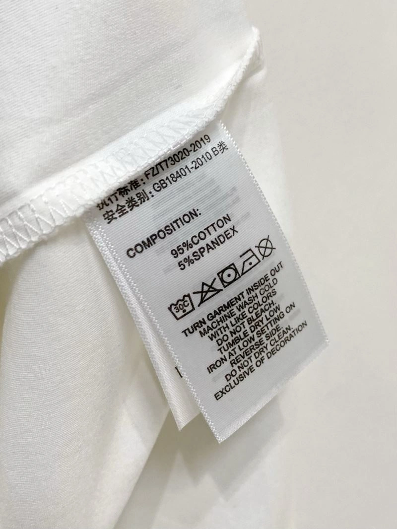 Precise copy Unclassified Brand T-Shirts