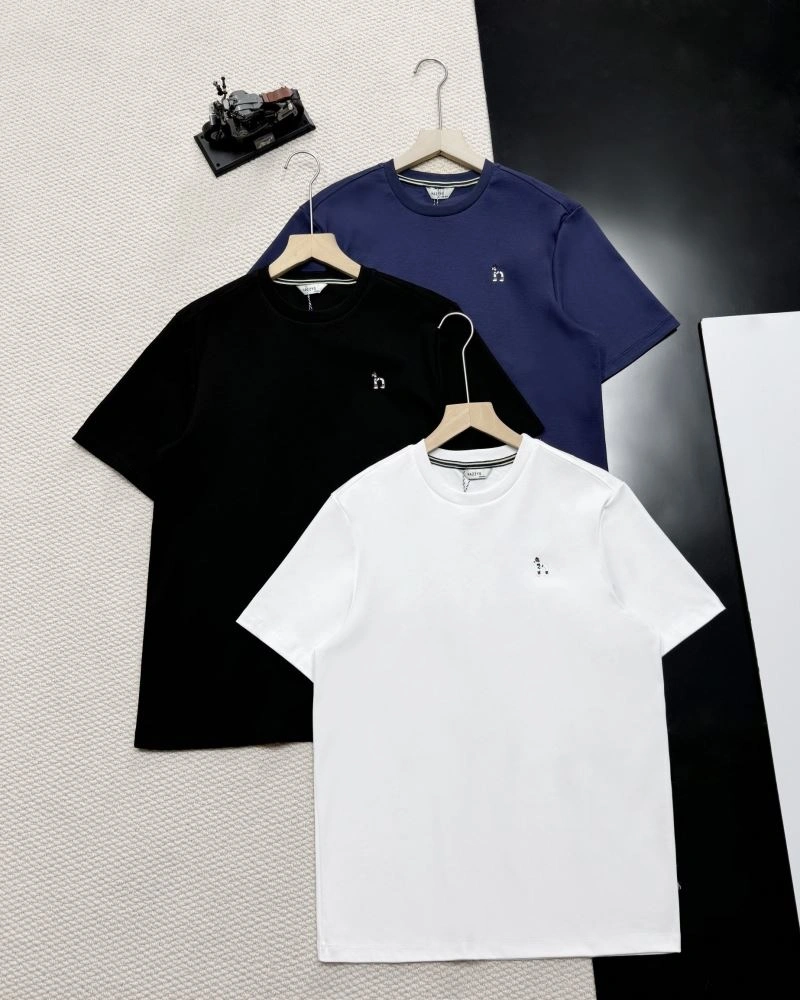 Cut-rate Unclassified Brand T-Shirts