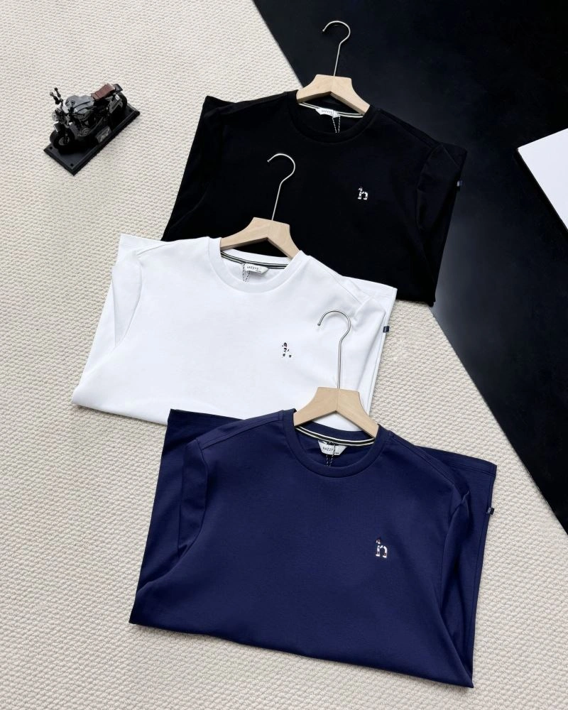Cut-rate Unclassified Brand T-Shirts