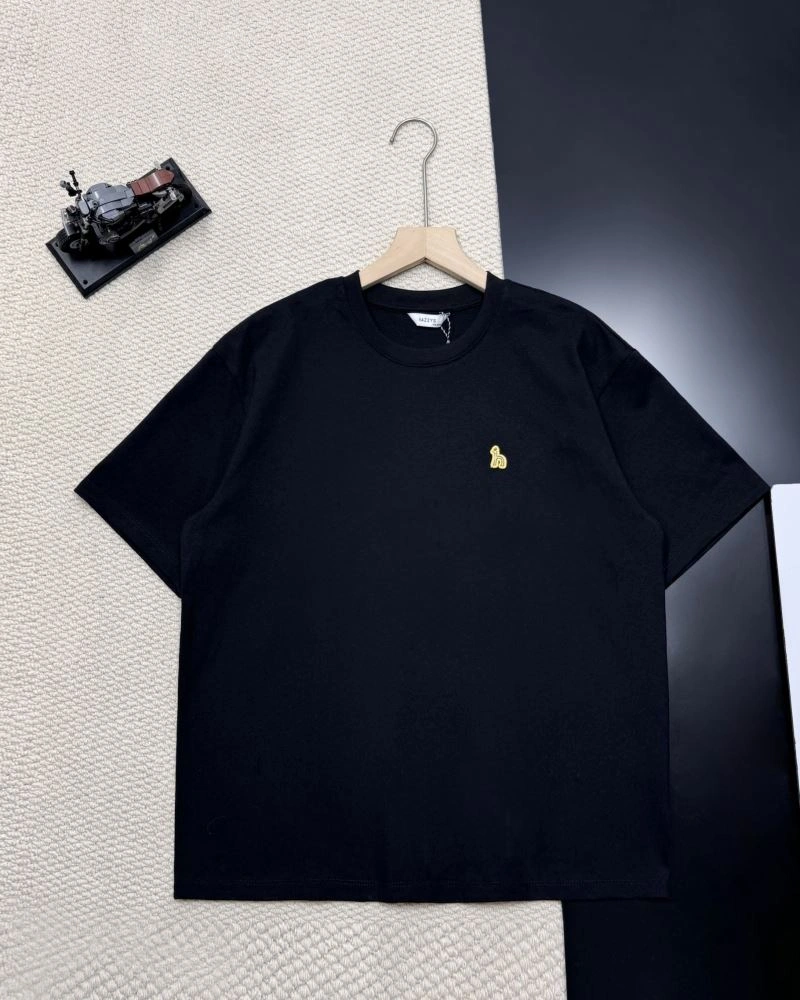 Unclassified Brand T-Shirts