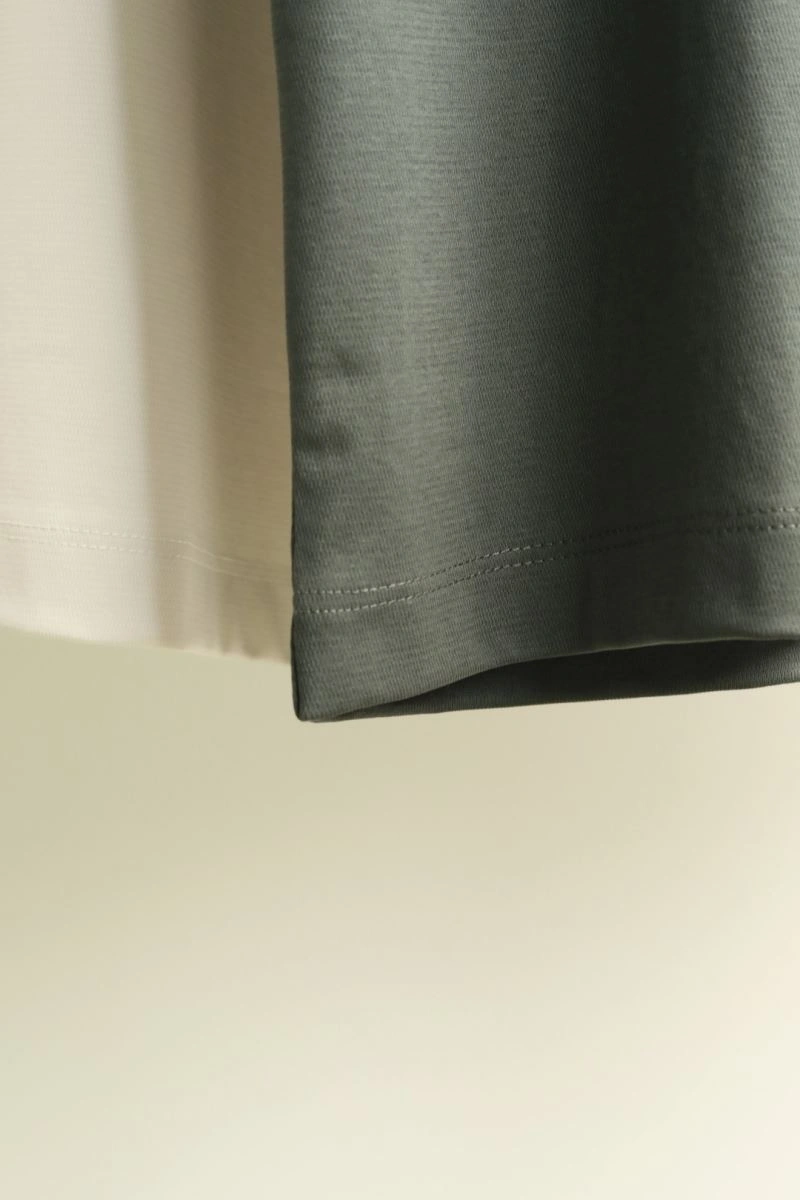 Cut-rate Unclassified Brand T-Shirts