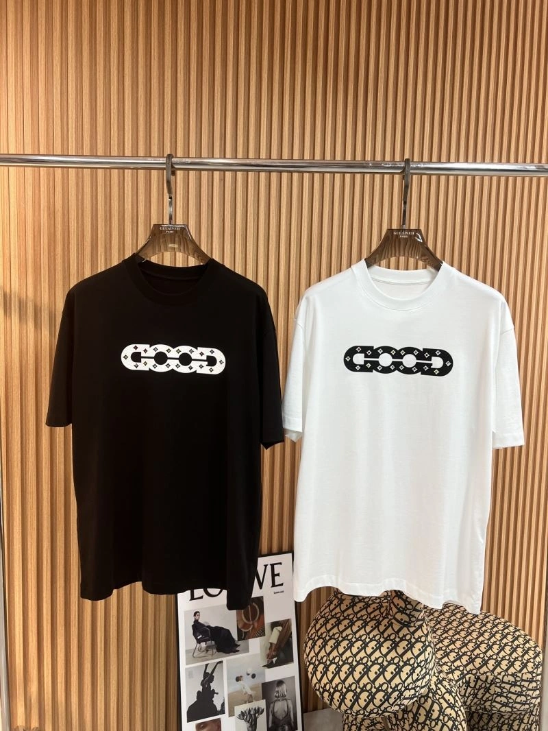 Unclassified Brand T-Shirts