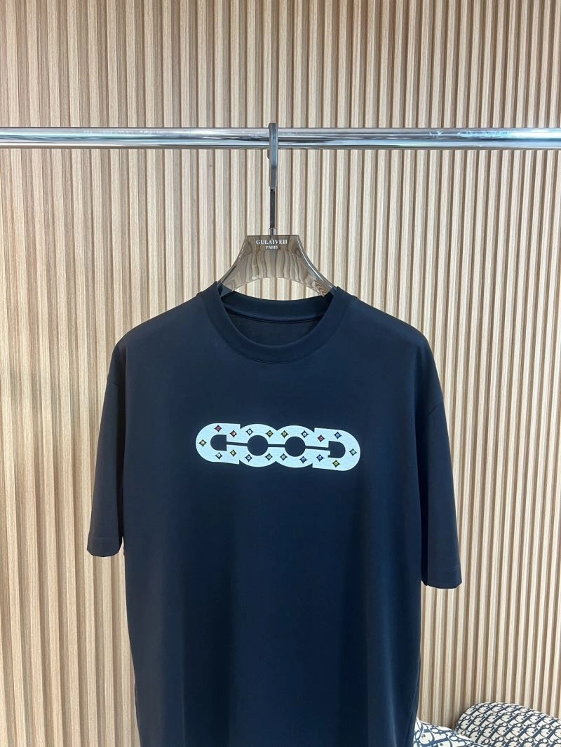 Precise copy Unclassified Brand T-Shirts