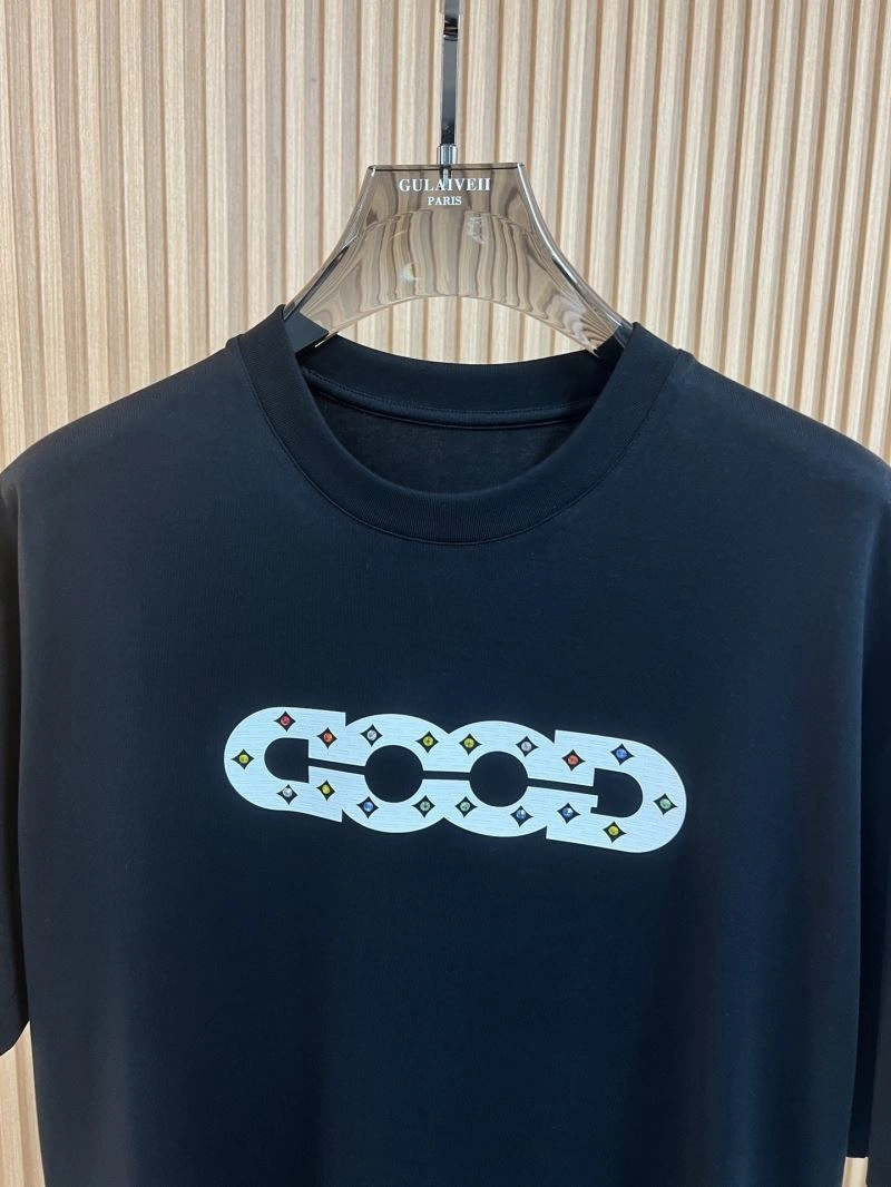 Precise copy Unclassified Brand T-Shirts