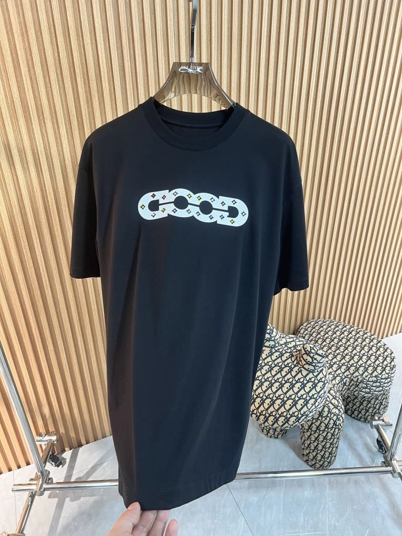 Precise copy Unclassified Brand T-Shirts