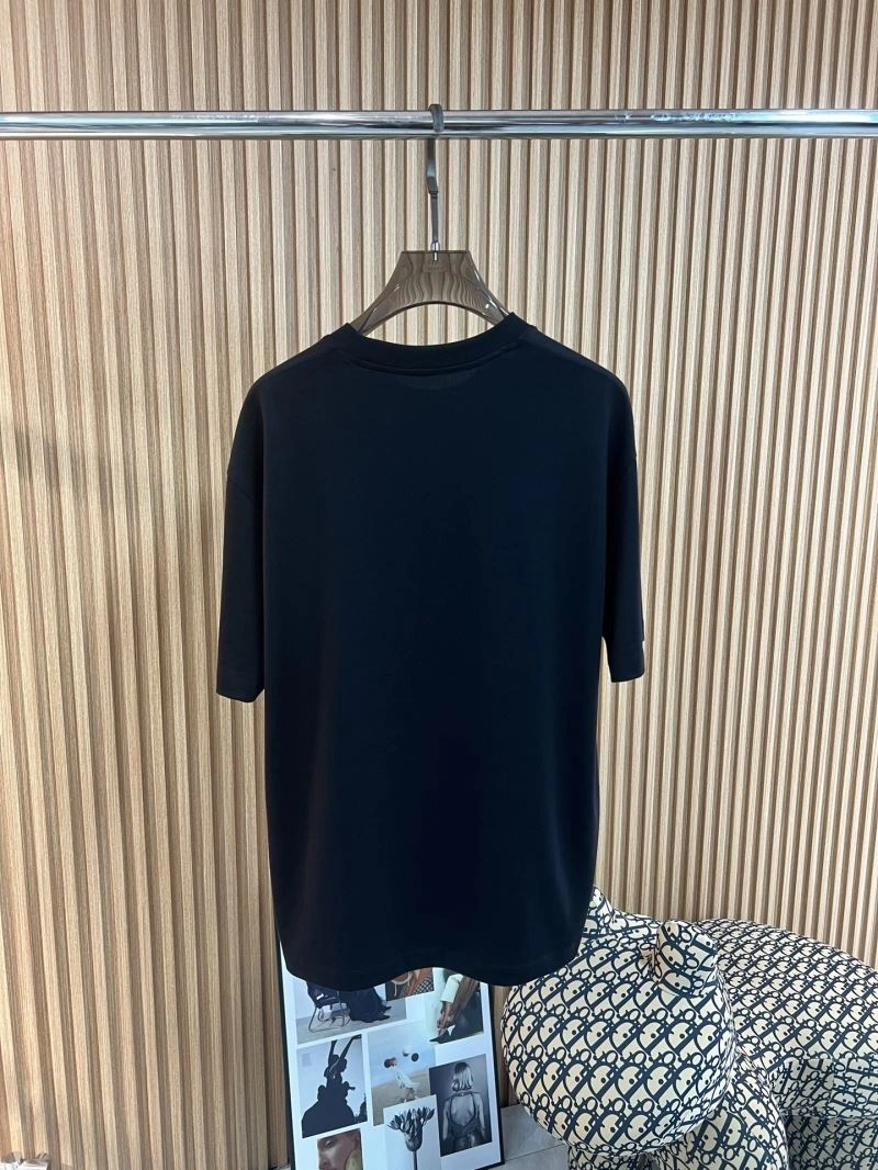 Precise copy Unclassified Brand T-Shirts