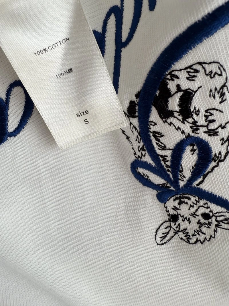 Top match Unclassified Brand T-Shirts