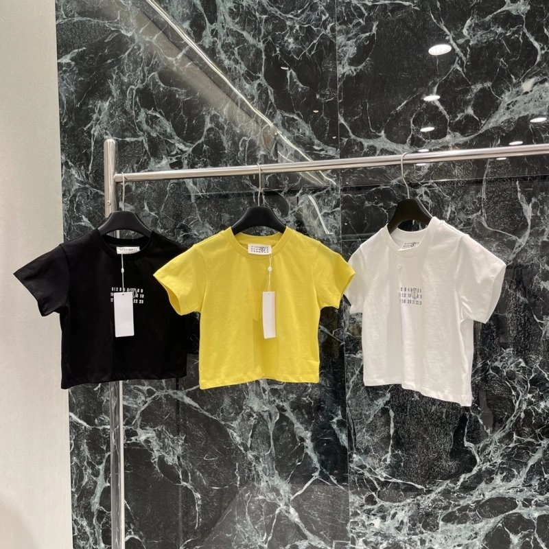 Unclassified Brand T-Shirts