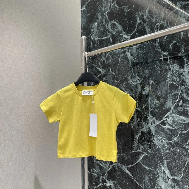 Real Unclassified Brand T-Shirts