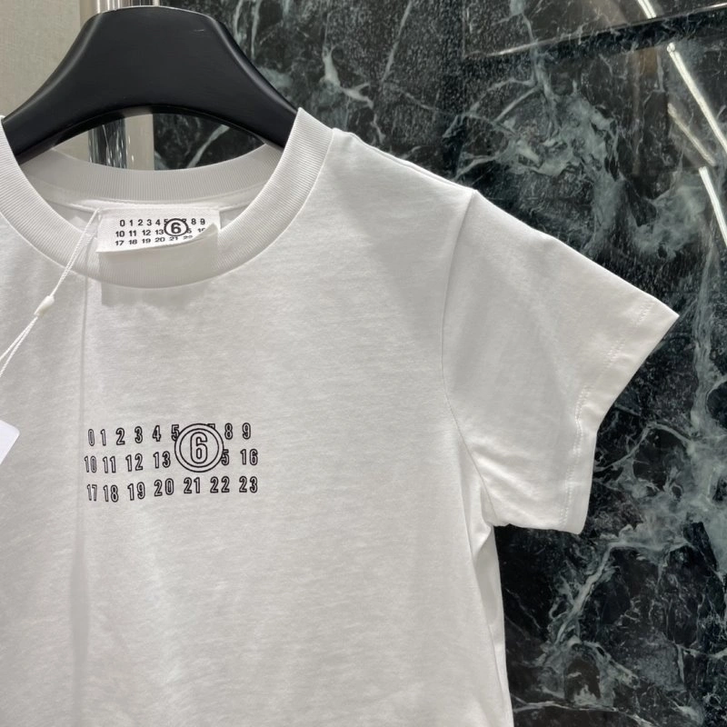 Real Unclassified Brand T-Shirts