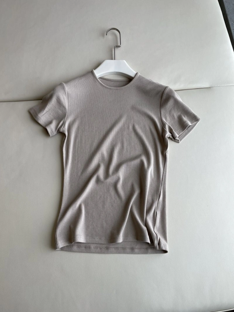 Unclassified Brand T-Shirts