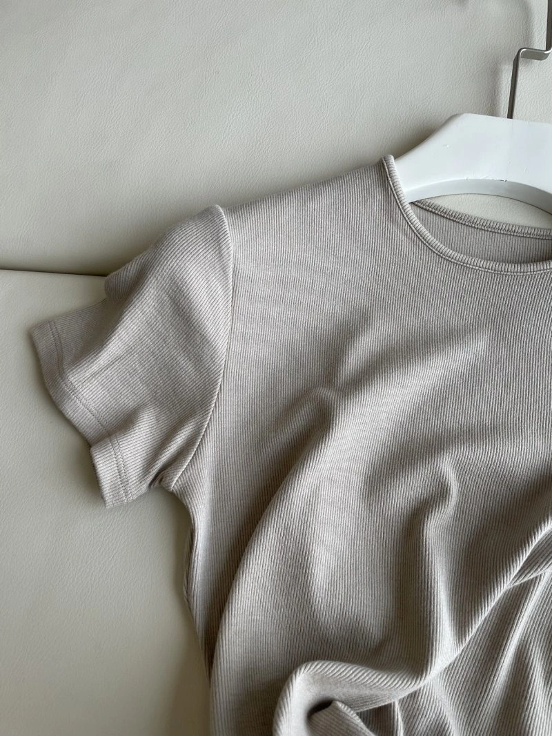 Original Unclassified Brand T-Shirts