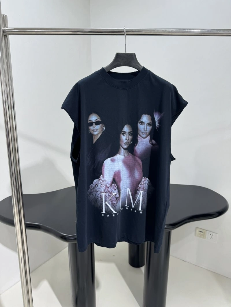 Unclassified Brand T-Shirts