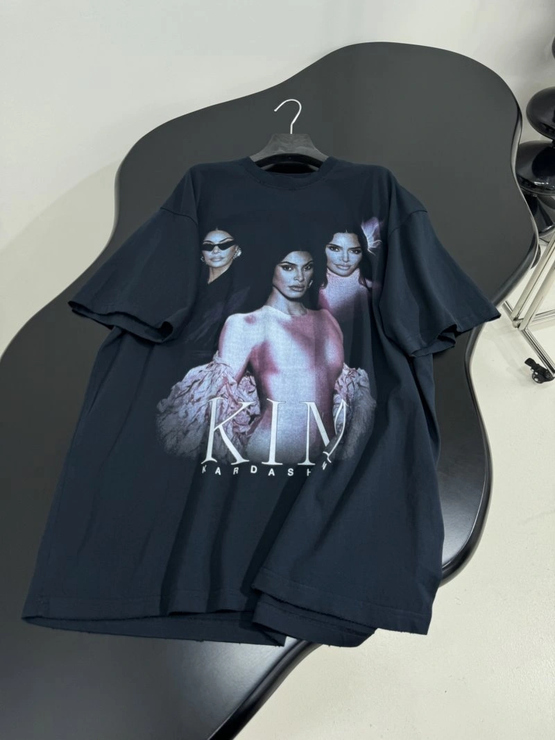 Economical Unclassified Brand T-Shirts