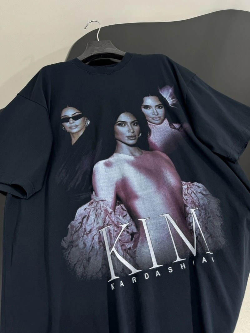 Economical Unclassified Brand T-Shirts