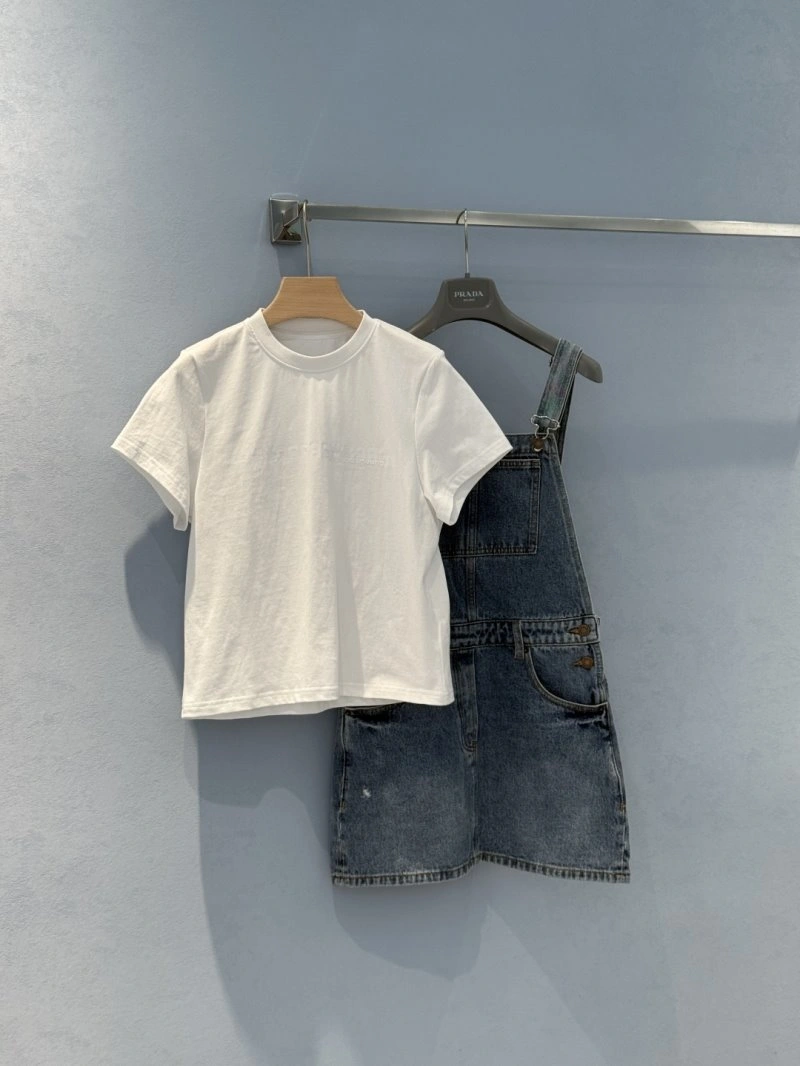 Unclassified Brand T-Shirts