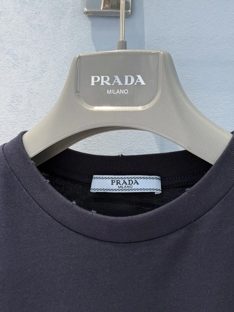 High fidelity Unclassified Brand T-Shirts