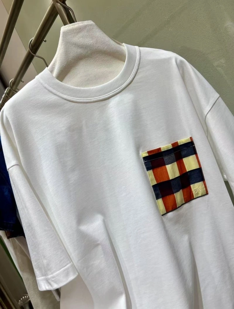 Real Unclassified Brand T-Shirts