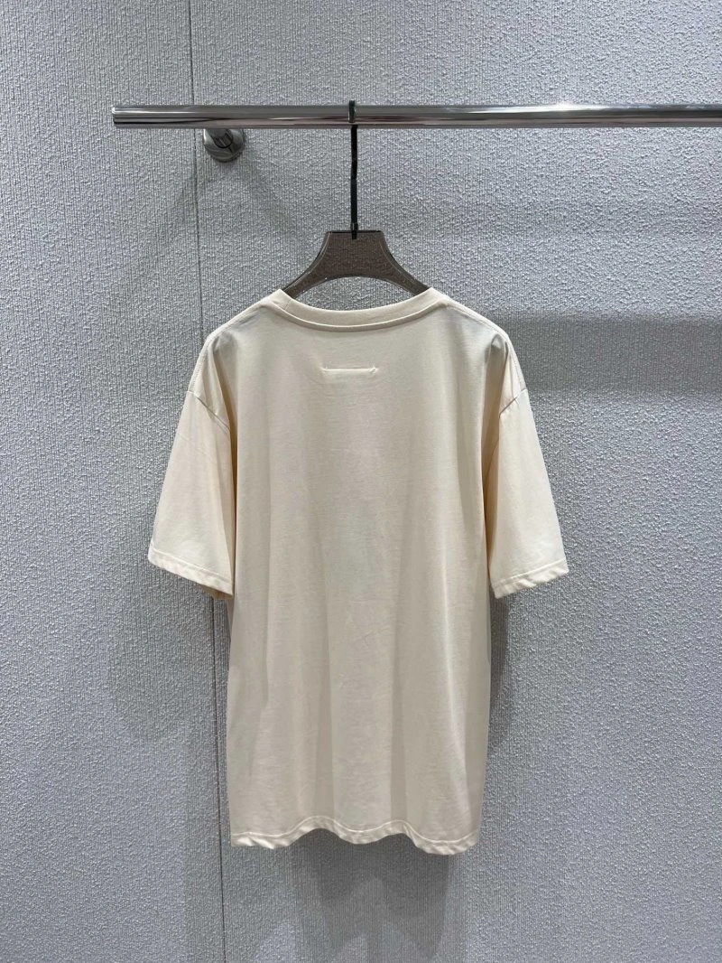 Inexpensive Unclassified Brand T-Shirts