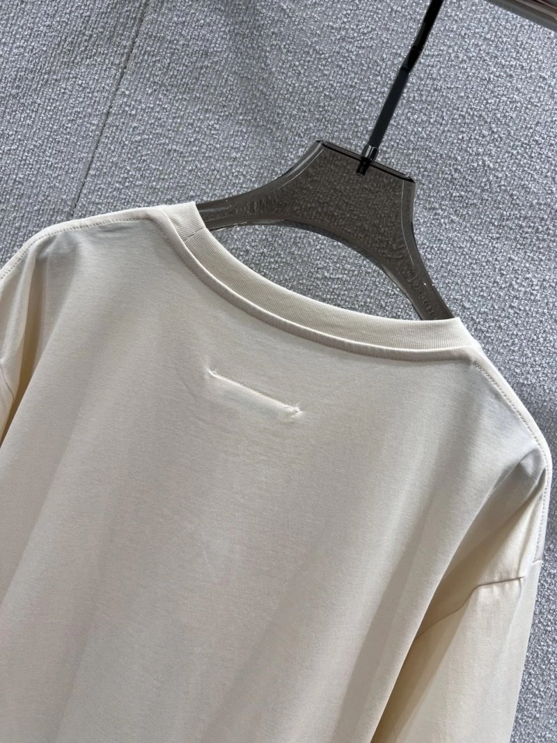 Inexpensive Unclassified Brand T-Shirts
