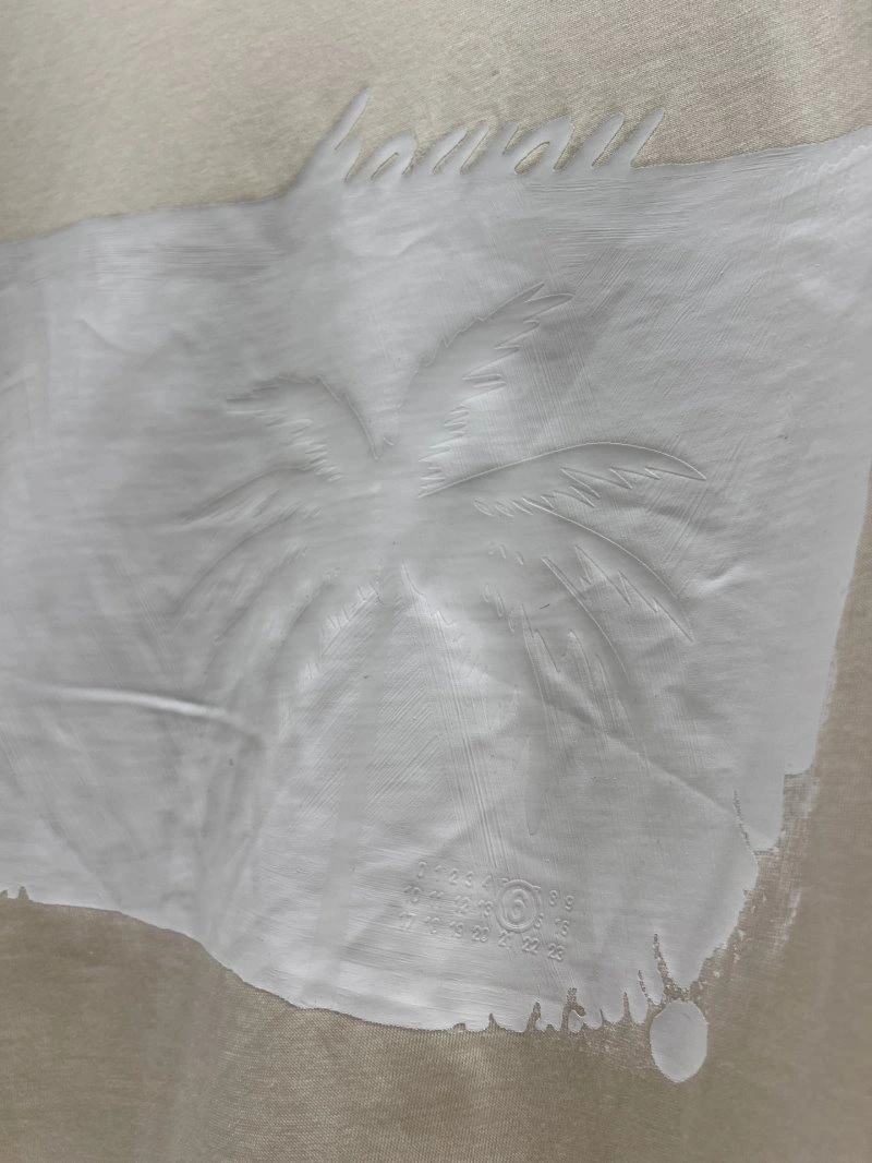 Inexpensive Unclassified Brand T-Shirts