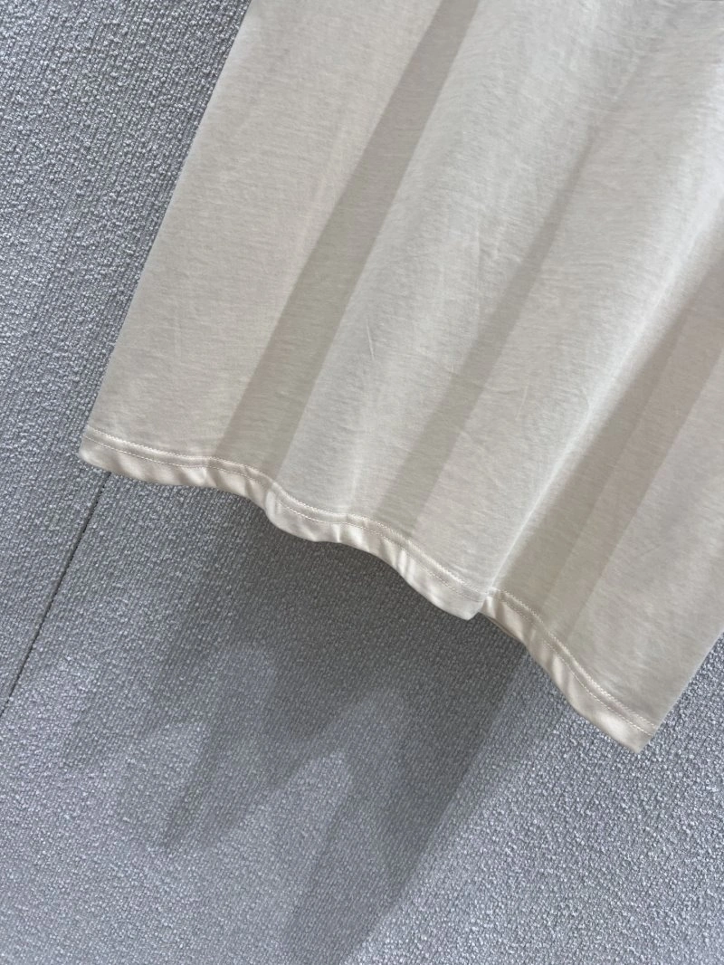 Inexpensive Unclassified Brand T-Shirts