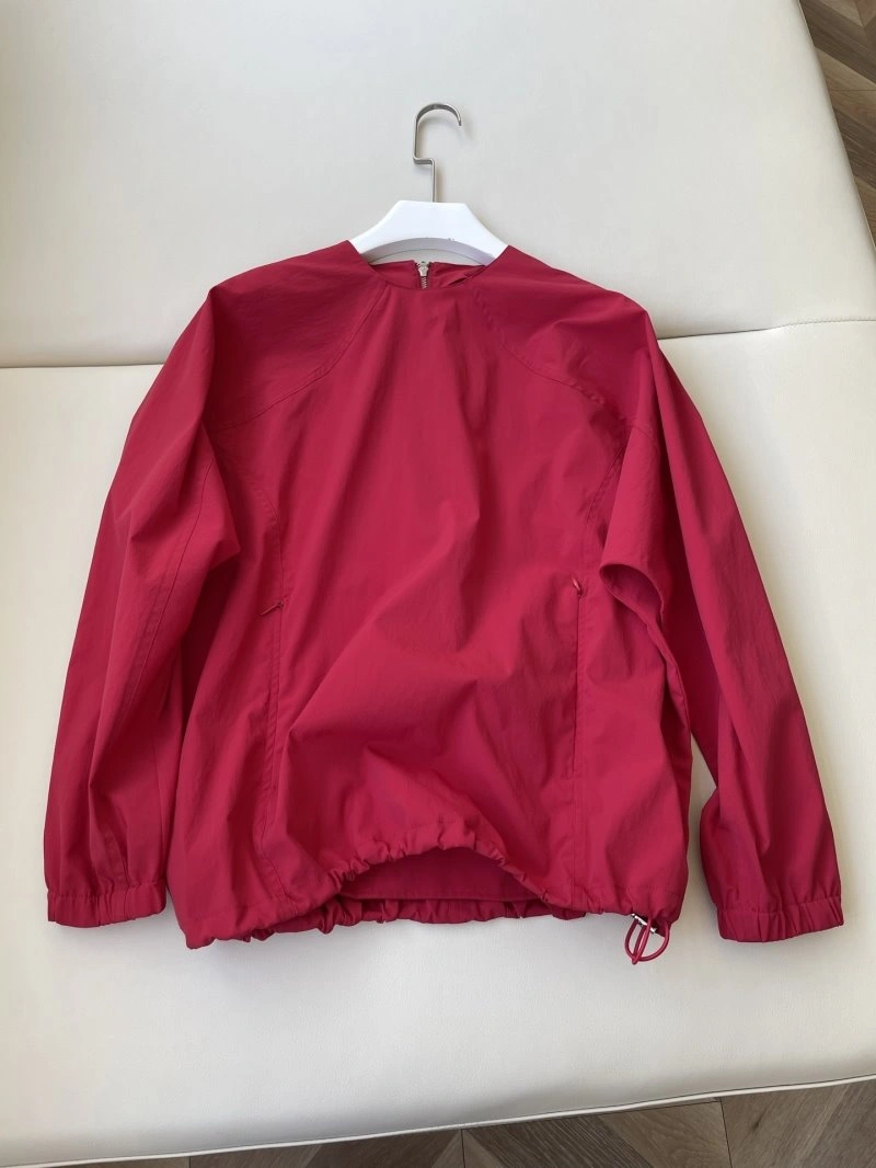 Unclassified Brand T-Shirts
